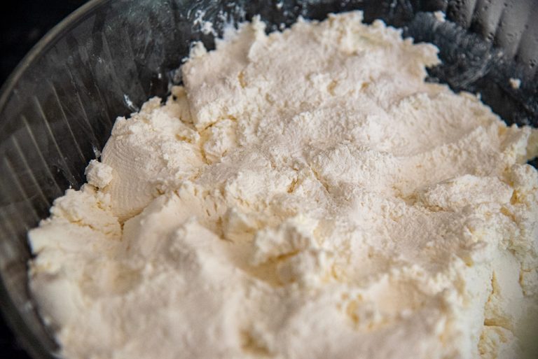 Pot Cheese (twaróg, ser biały, quark, творог (tvorog))